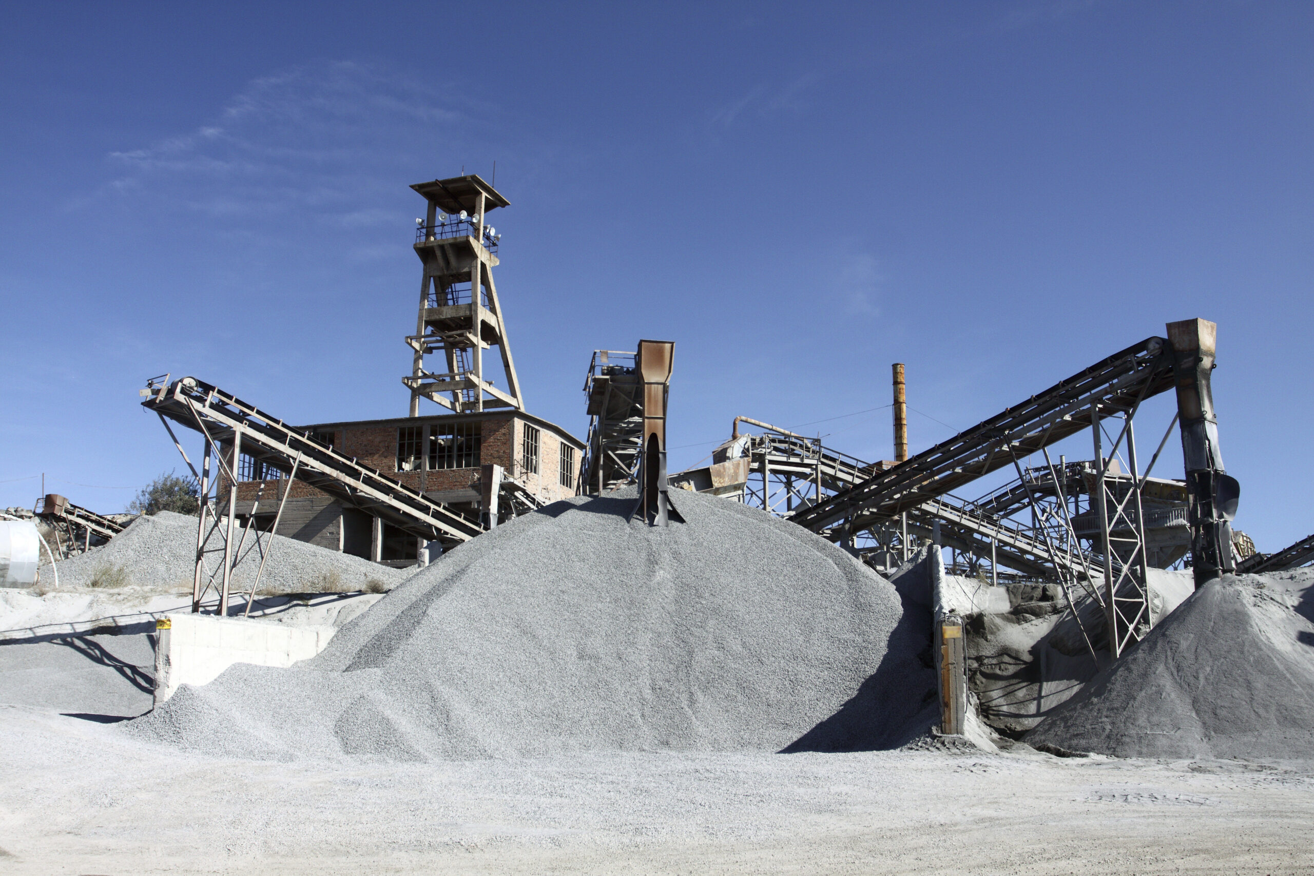 Local cement sales likely to decline 27pc MoM in Nov | Pakistan Today