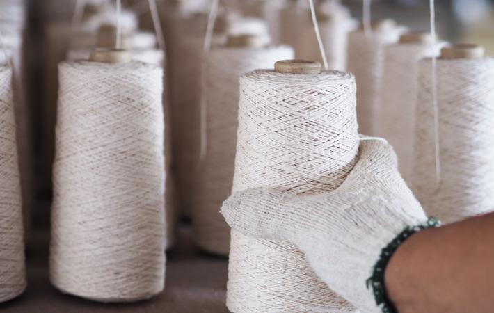 Exporters demand customs duty waiver on cotton yarn | Pakistan Today