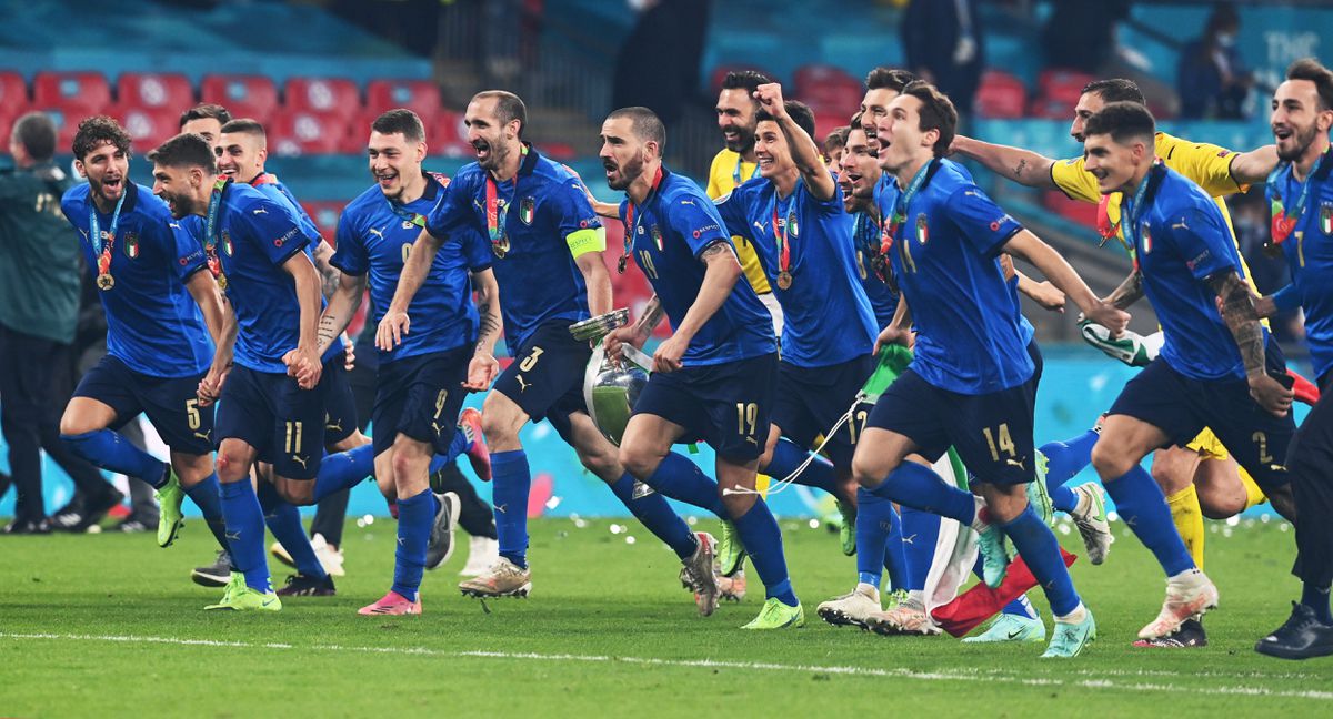 Italian joy, English heartbreak after penalty drama | Pakistan Today