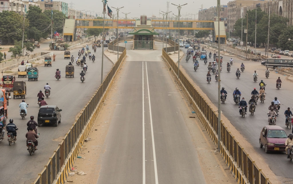 Karachi BRT to start operations from December 25: minister | Pakistan Today