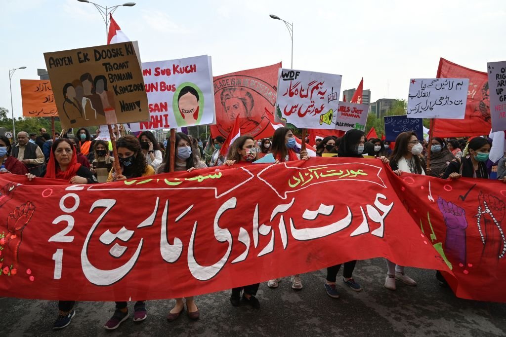 Minister urges PM to replace Aurat March with headscarf movement ...