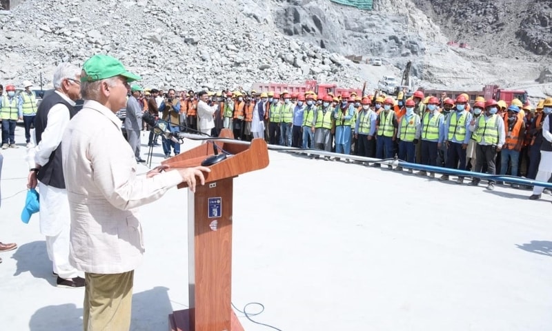 PM urges completion of Diamer Bhasha Dam by 2026 | Pakistan Today