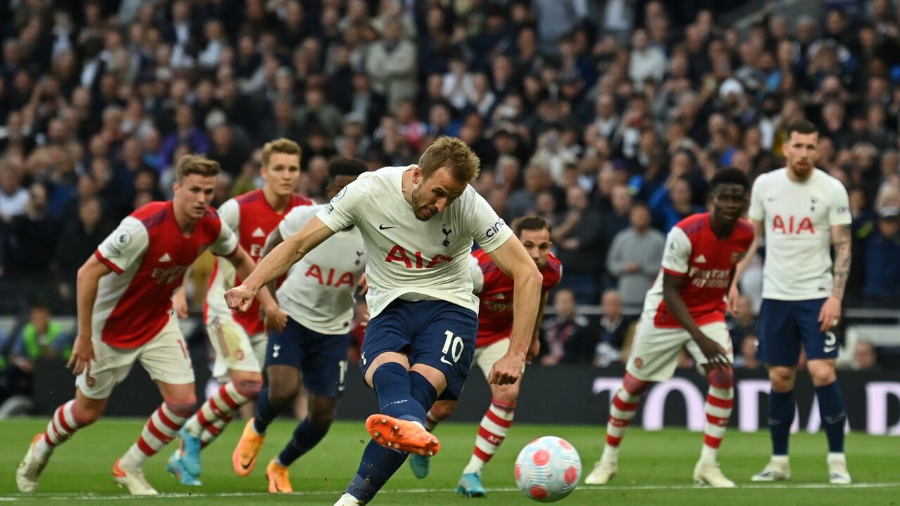 Spurs crush Arsenal to keep top-four bid alive | Pakistan Today