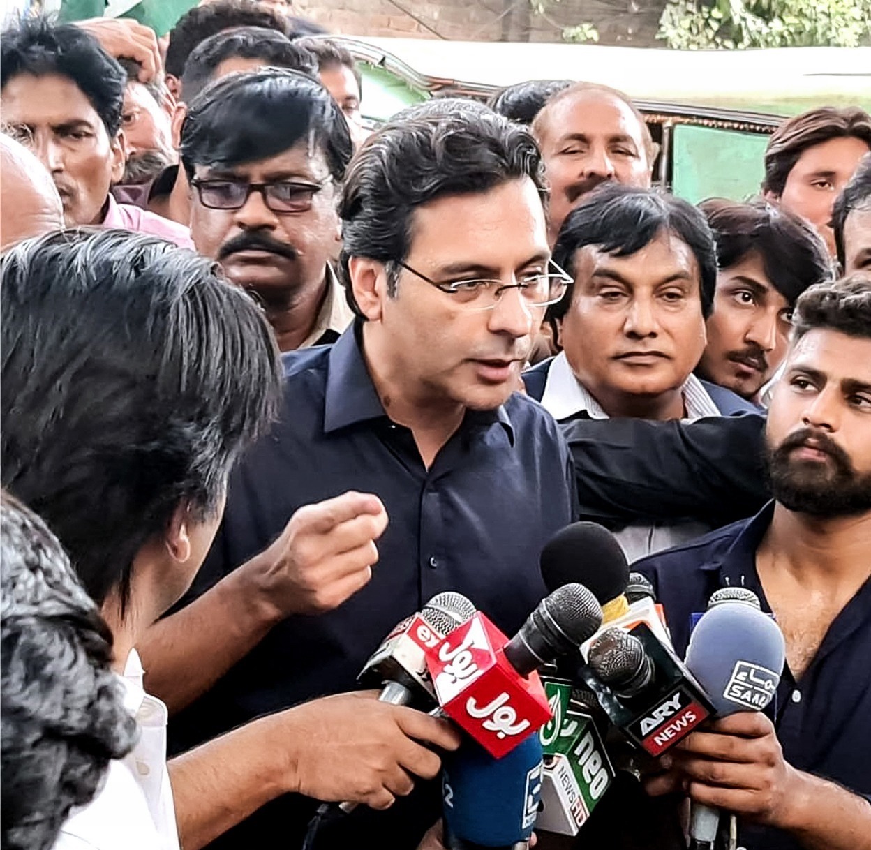 Money laundering case: Moonis says ‘being punished for supporting Imran ...