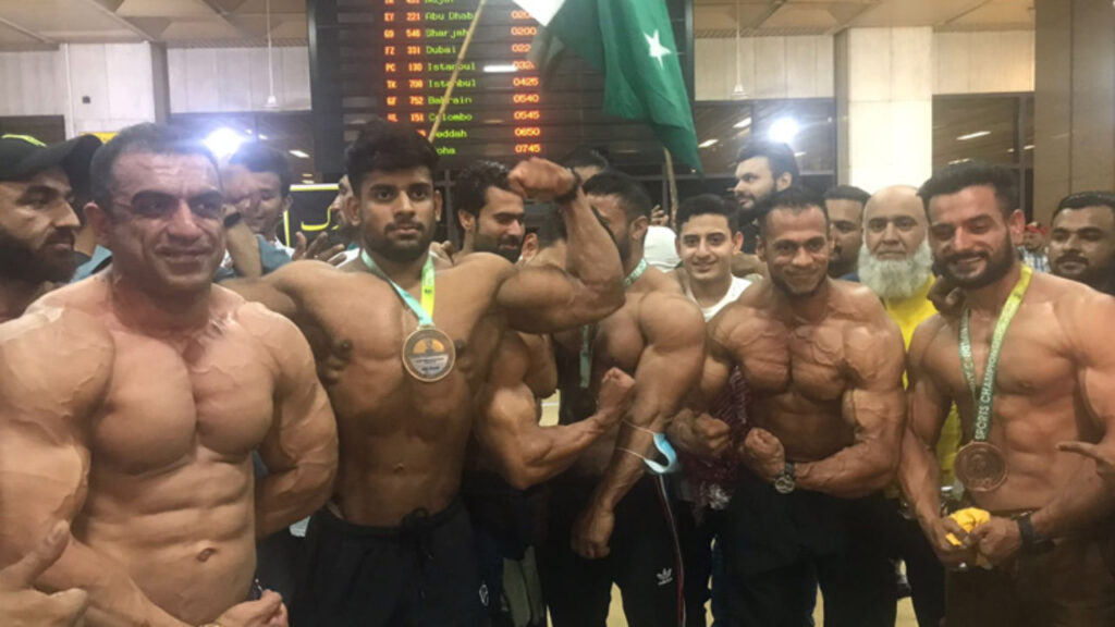 Pakistan bodybuilding team leave for Asian Championship | Pakistan Today