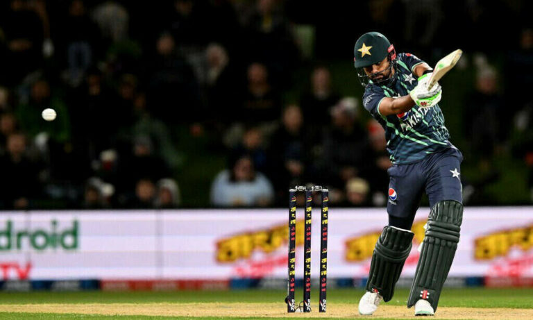 Babar Azam retains third spot in ICC Test batting ranking | Pakistan Today