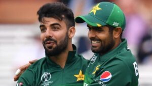 Shadab backs out of form ‘world class’ skipper | Pakistan Today