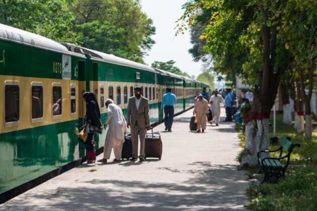 Pakistan Railways to run five special trains on Eid-ul-Fitr | Pakistan ...