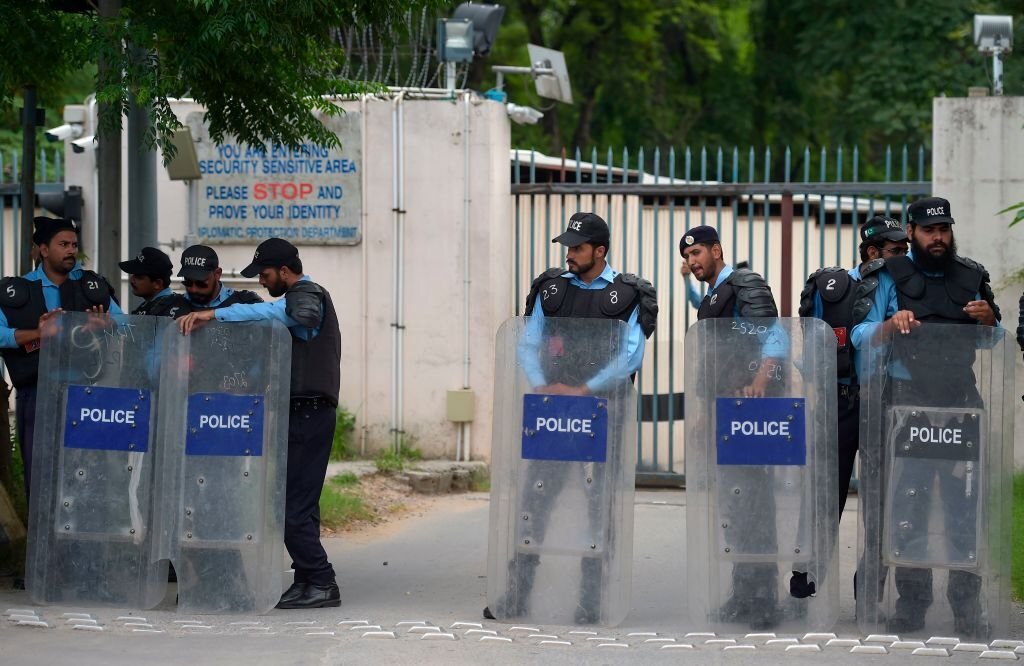 Islamabad police diplomatic enclave | Pakistan Today