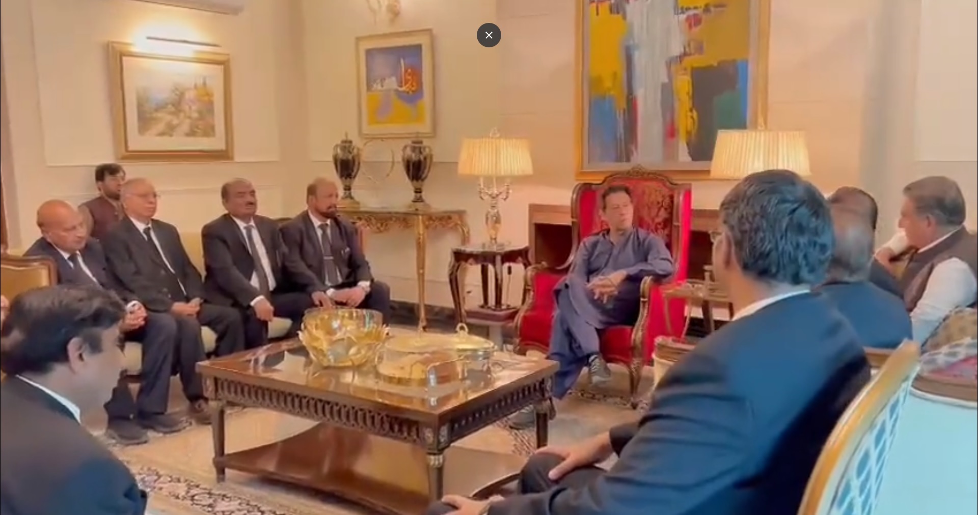 Imran-judges | Pakistan Today