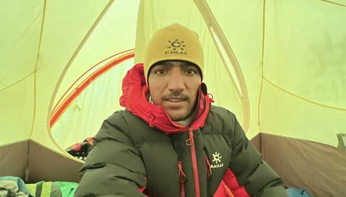Sajid Sadpara makes history as he climbs Everest solo without oxygen ...