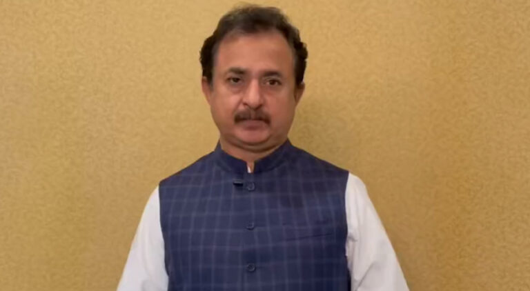 ‘Defection-ridden’ PTI notifies 17-member Karachi caretaker committee ...