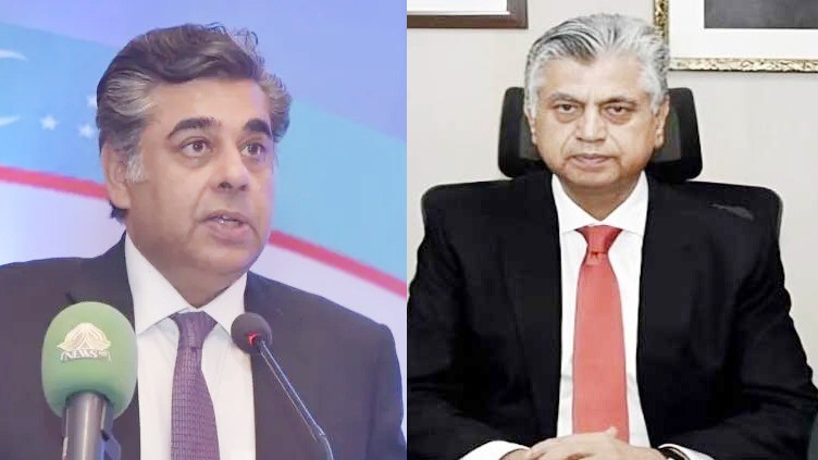 Ministers drop ‘a hint’ about POL price reduction on Oct 1 | Pakistan Today