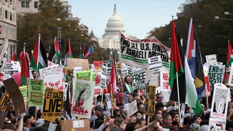 Thousands march in Washington, London, Paris and Berlin for ...