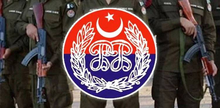 Policeman sacked for beating woman in Taxila | Pakistan Today