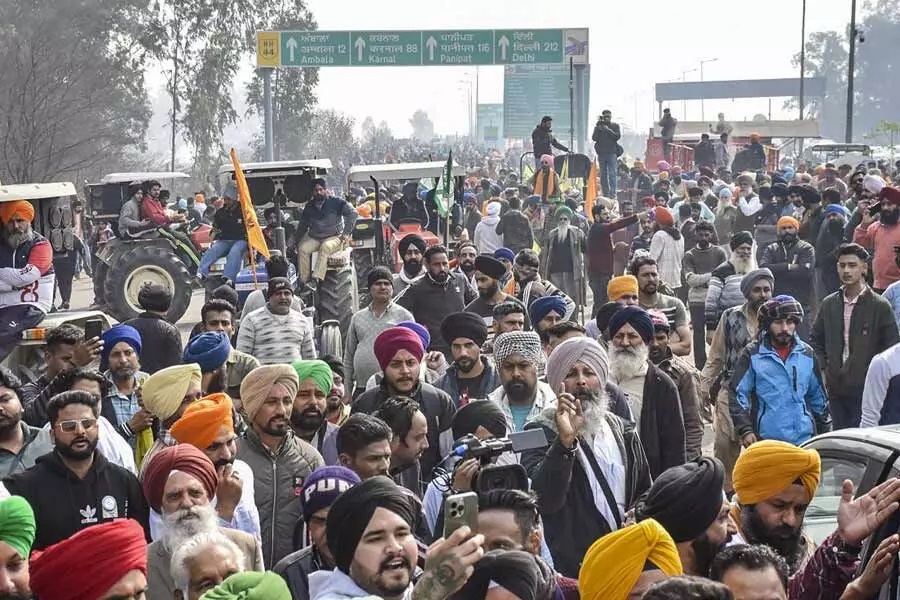 ‘Delhi Chalo’: Farmers March continue on fifth day in India | Pakistan ...
