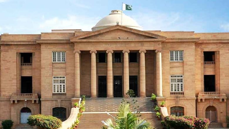 SHC orders restoration of social media platforms across Pakistan ...