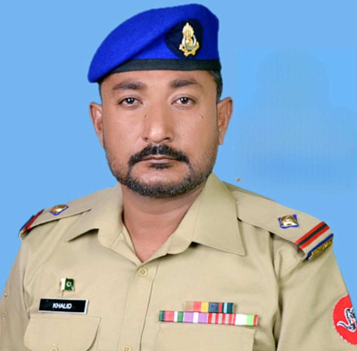 Soldier martyred, 2 injured in KKH landslide clearance operation ...