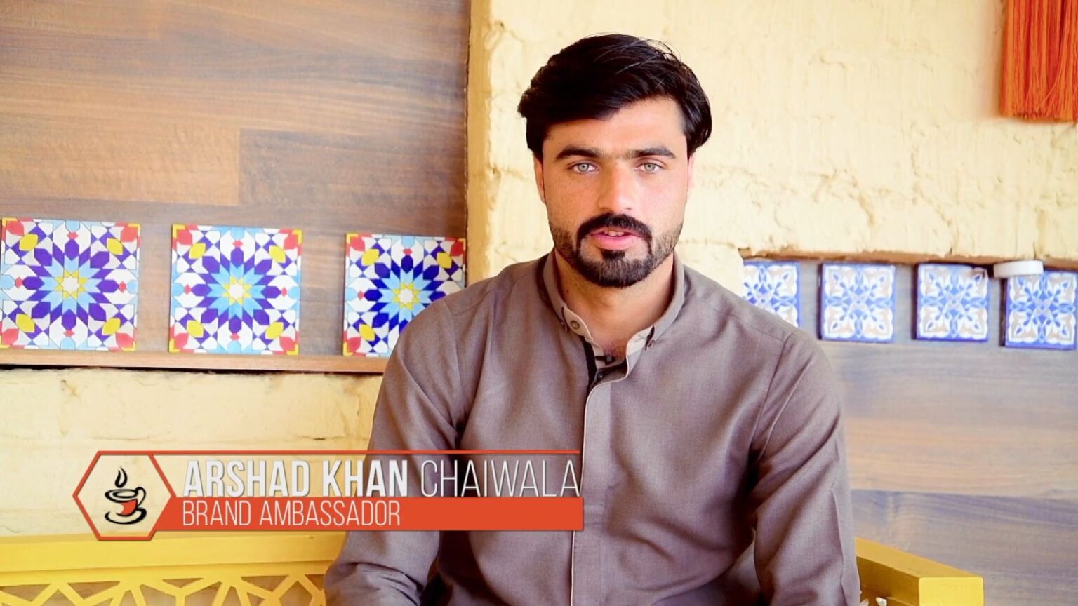 Café Chaiwala Arshad Khan London in ‘deep financial trouble’ | Pakistan ...