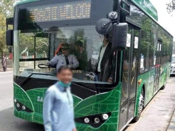 30 electric buses meant for Islamabad roads depart from China ...