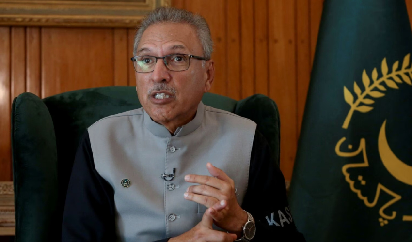 Alvi stresses necessity of engaging with Imran for country’s progress ...