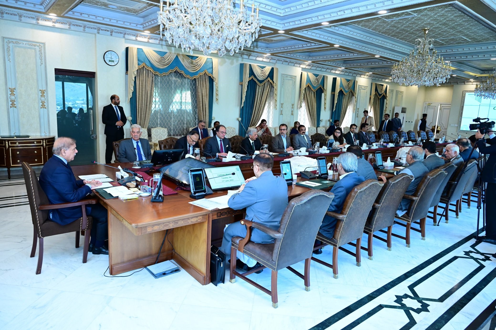 Cabinet thumbs up to legislation to set up Digital Commission, Pakistan Digital Authority ...