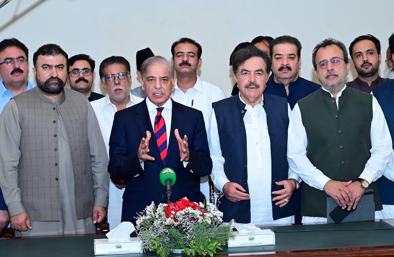 PM Shehbaz unveils Balochistan’s ‘revolutionary’ energy plan to ...