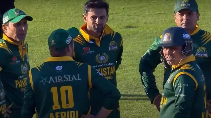 South Africa defeats Pakistan by 9 wickets in WCL | Pakistan Today