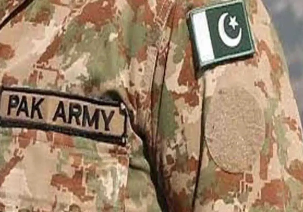Myths surrounding Seniors and Juniors in Pak Army | Pakistan Today