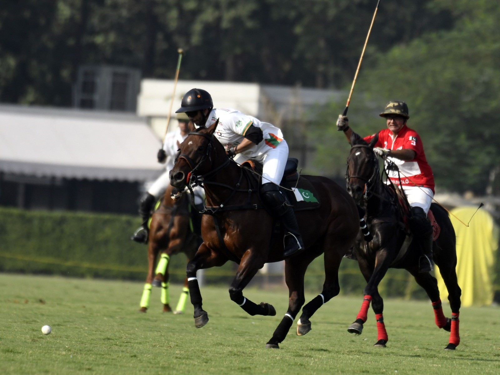Lahore Smart City and Guard Group/Zacky Farms qualify for Polo in Pink ...