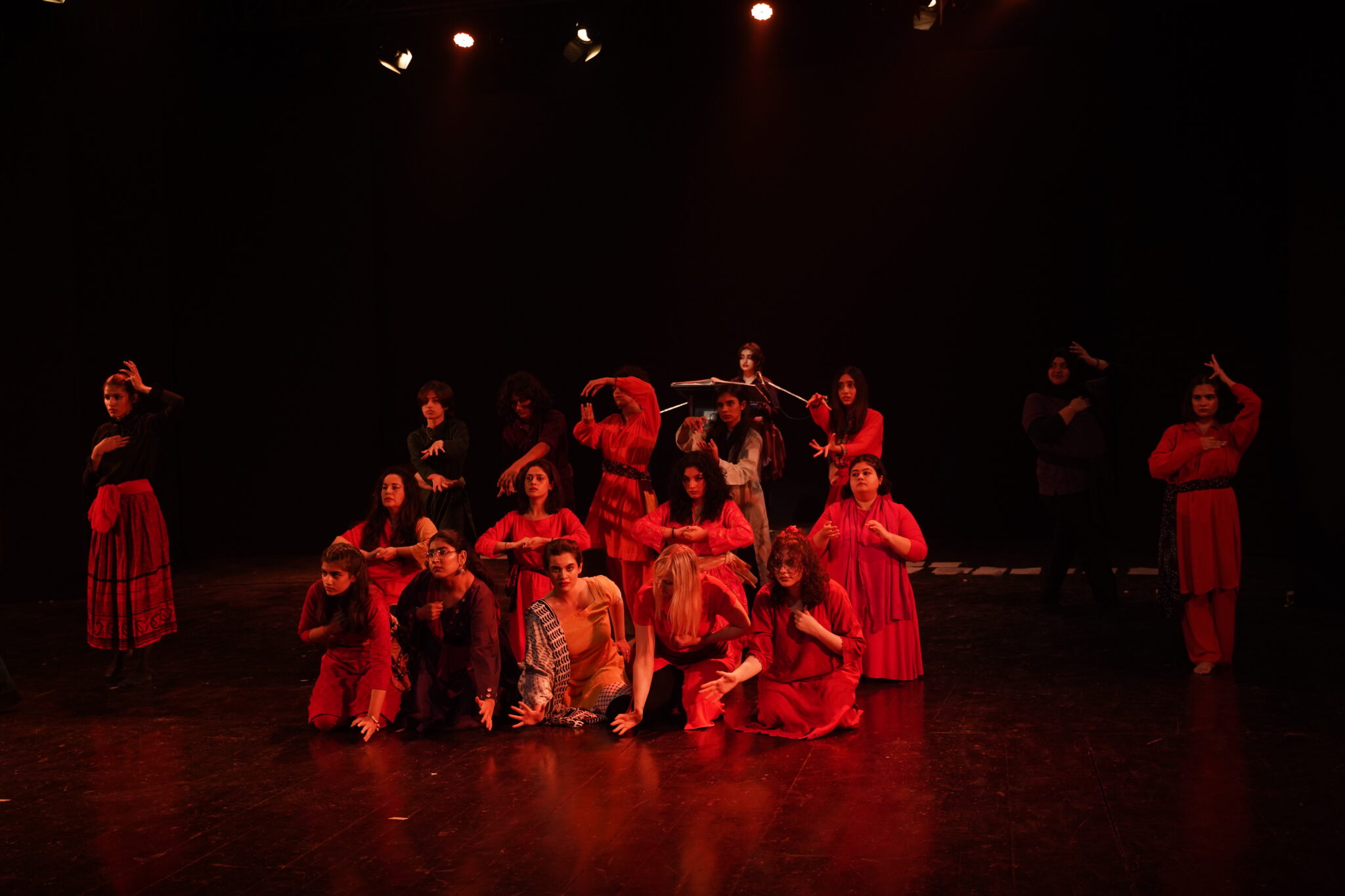 7th day of Ajoka Dosti Festival: A Celebration of Global Theatre, Women ...