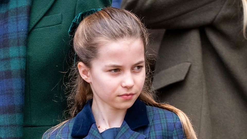 Princess Charlotte’s Poised Posture Sparks Comparisons To Princess Kate ...