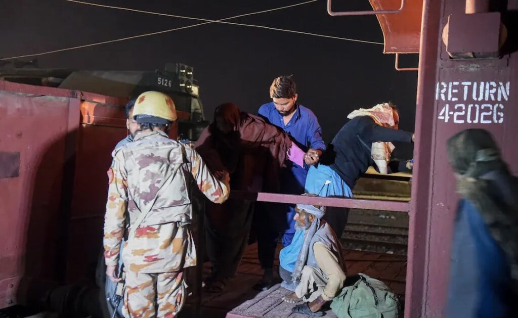 Jaffar Express survivors share harrowing accounts of terrorist attack ...