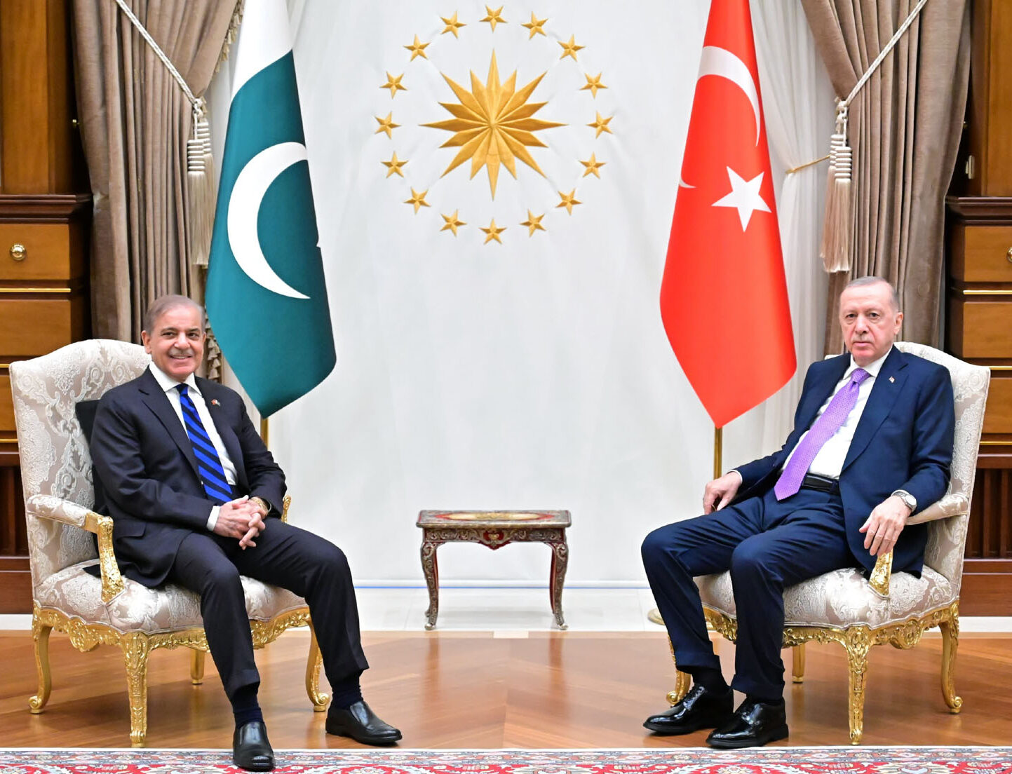 Pakistan, Turkiye vow to strengthen partnership for regional peace ...