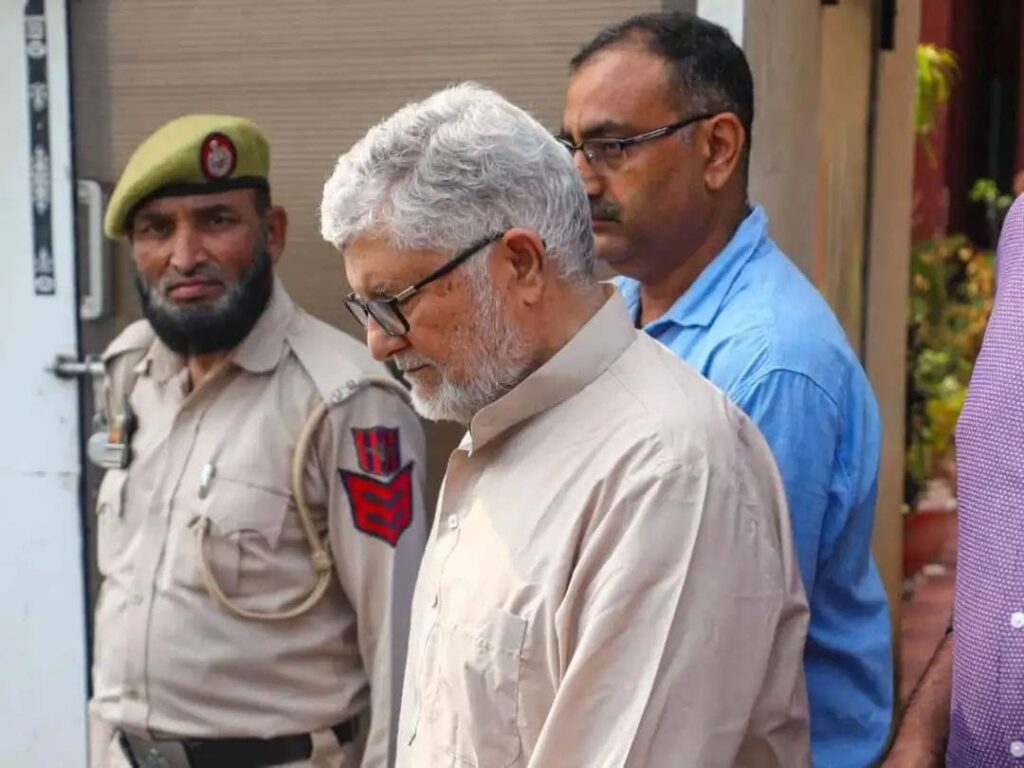 India frames charges under UAPA against Mian Qayoom in murder case | Pakistan Today